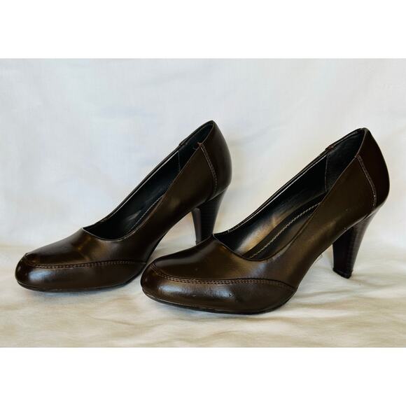 Pierre Dumas | Shoes | Pierre Dumas Womens Flexibles Brown Stacked Heel ...